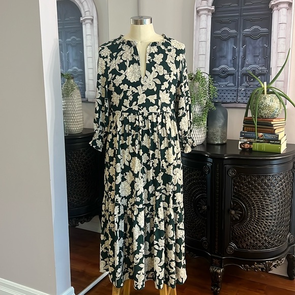 Zara | Dresses | Zara Ladies Size M Long Sleeves Floral Maxi Dress ...